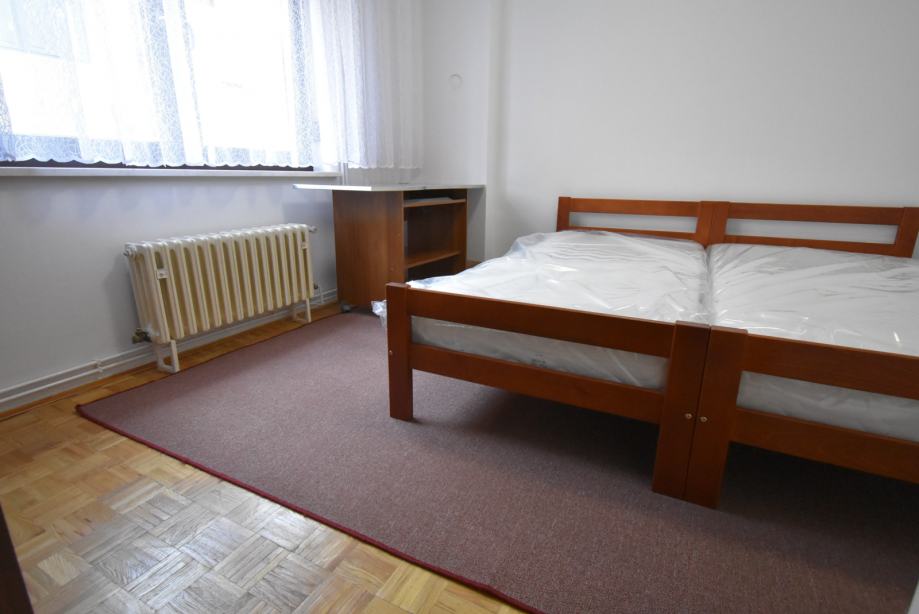 Stan: Zagreb (Trešnjevka), 45.00 m2 + VRT , NOVOADAPTIRAN ...