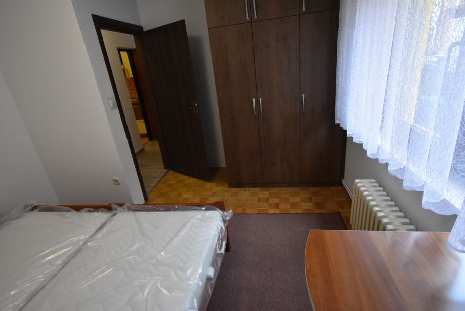 Stan: Zagreb (Trešnjevka), 45.00 m2 + VRT , NOVOADAPTIRAN ...