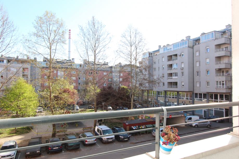 Stan: Zagreb ULICA GRADA MAINZA 37.00 m2, južna strana, lođa, iz 2000 ...