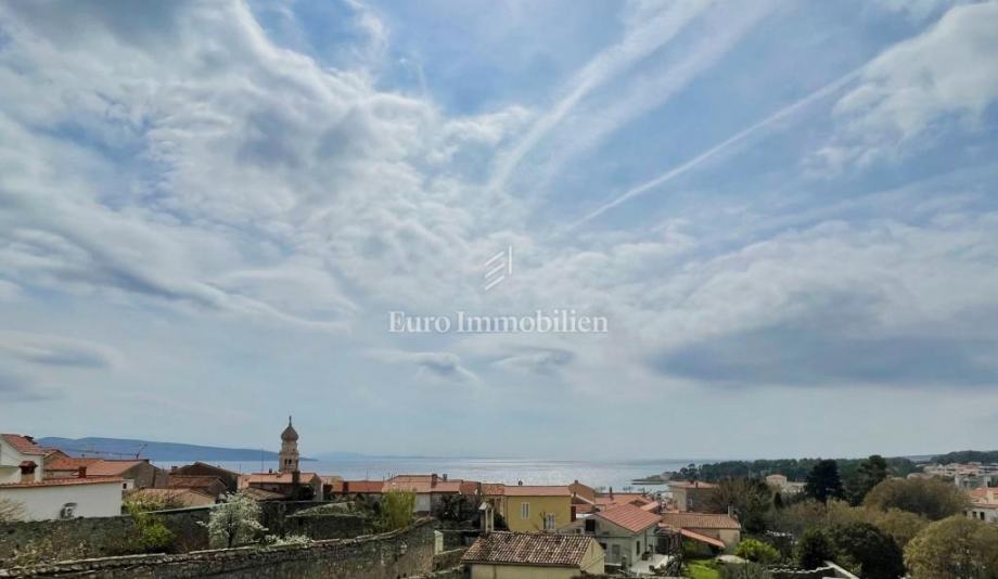 Stari grad Krk - samostojeća kuća za renovaciju (prodaja)