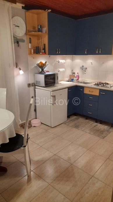 Stinice, Split privatna kuća najam pogodno za studente (iznajmljivanje)