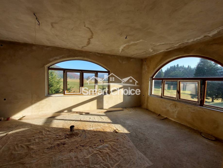 Sunger (općina Mrkopalj) samostojeća kuća od 210m2 (prodaja)