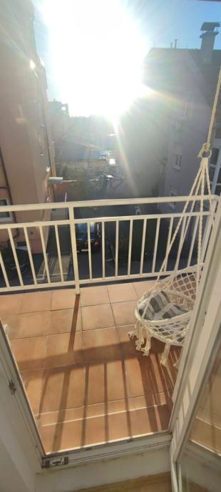 Trazim cimericu za dvoetazni stan 70m2 (Kajzerica)