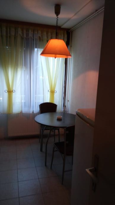 Trazim cimericu u stan na Borongaju