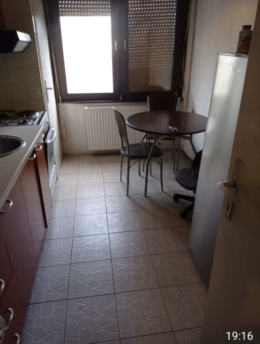 TRAZIM CIMERICU, STAN NA BORONGAJU, 200