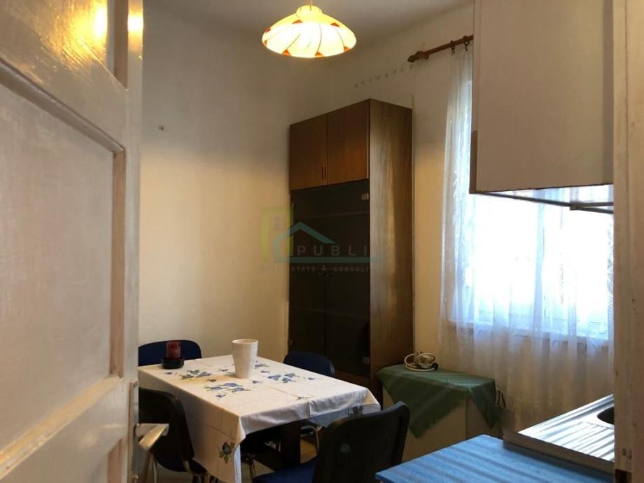 TRNJE 50m2, Ulica grada Vukovara (lijep stan + parking) (iznajmljivanje)