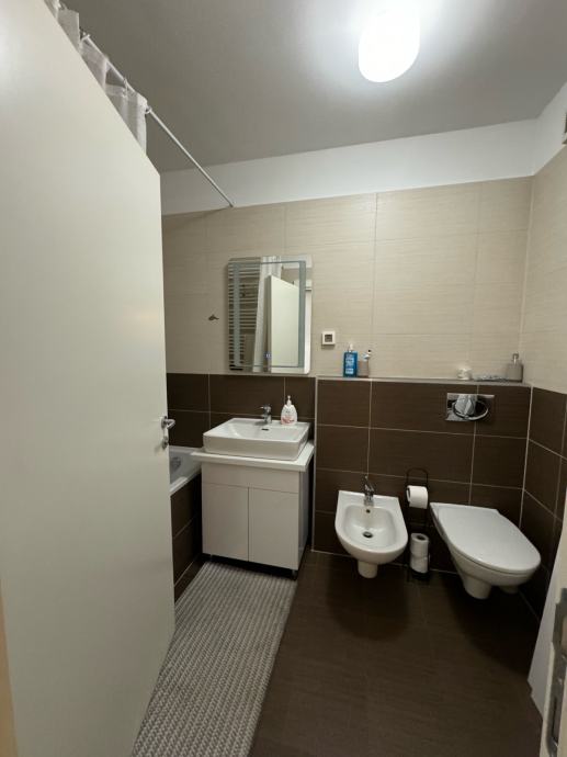 Ulica grada Mainza, novija gradnja, 63m2+GPM+spremiste (prodaja)