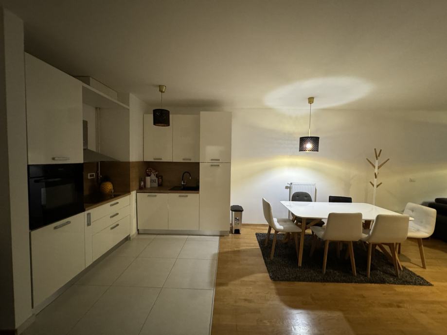 Ulica grada Mainza, novija gradnja, 63m2+GPM+spremiste (prodaja)