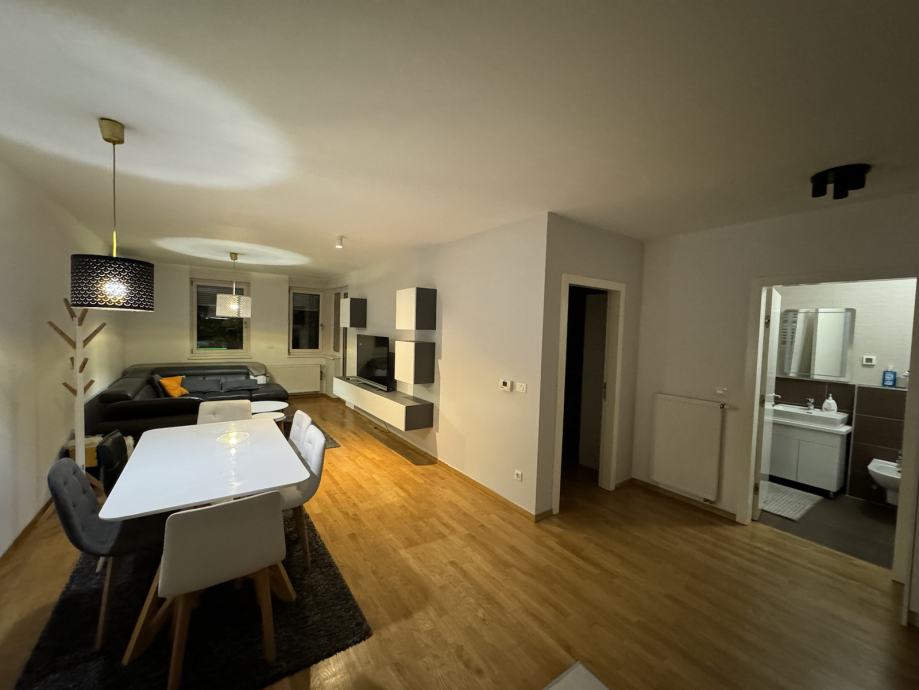 Ulica grada Mainza, novija gradnja, 63m2+GPM+spremiste (prodaja)