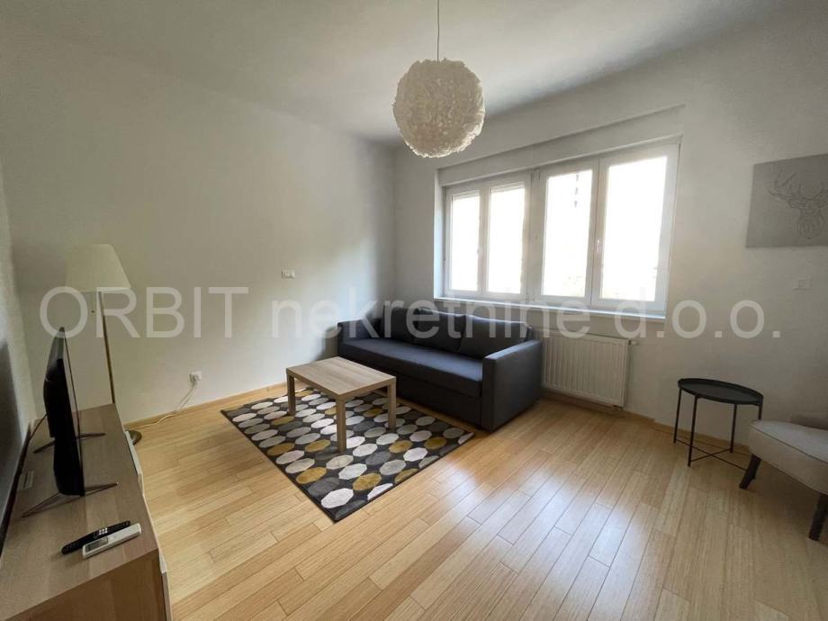 Uređen 2-soban stan, Ulica grada Mainza, balkon, 49,7 m2 (iznajmljivanje)