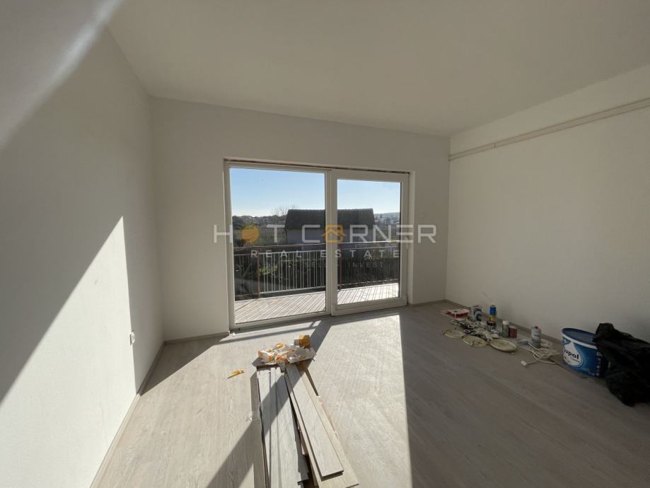 Valbandon, RENOVIRAN stan 153m2, 800m od mora (prodaja)