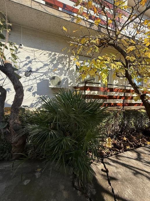 VELIKA GORICA-CENTAR, kuća sa 3 stana (prodaja)