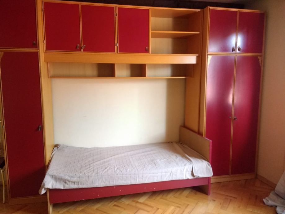 Velika soba kod Studentskog centra i Campusa, cijena s režijama ...