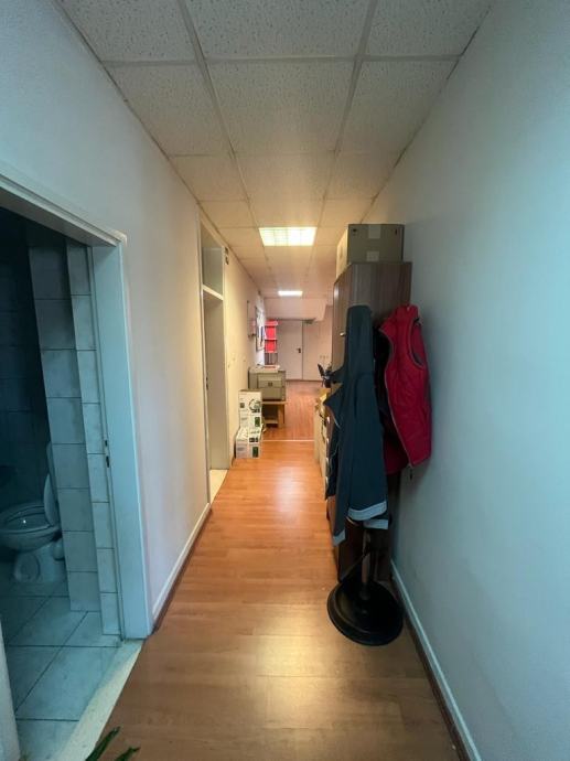 Veliki poslovni prostor, 90m2 - Vukovarska ulica (prodaja)