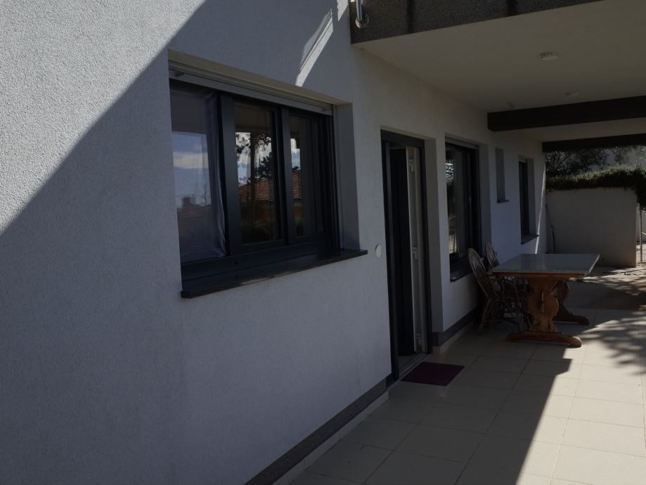 Vila Selce, 313.00 m2 (prodaja)