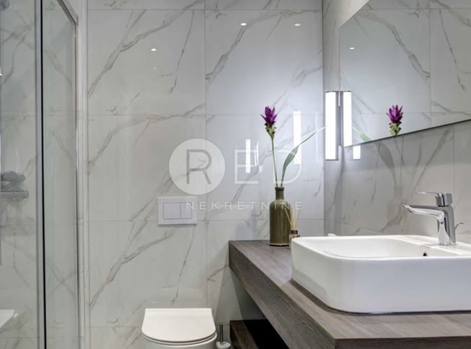 VILLA ESTERA DVOSOBNI STAN 74.99 m2 U PRIVLACI KOD ZADRA (prodaja)