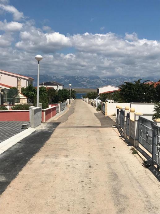 Vir, tri apatrmana ukupno 258 m2