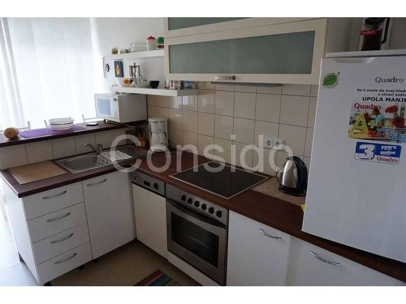 Vir, kuća prizemnica plus 300 m2 zemljišta (prodaja)