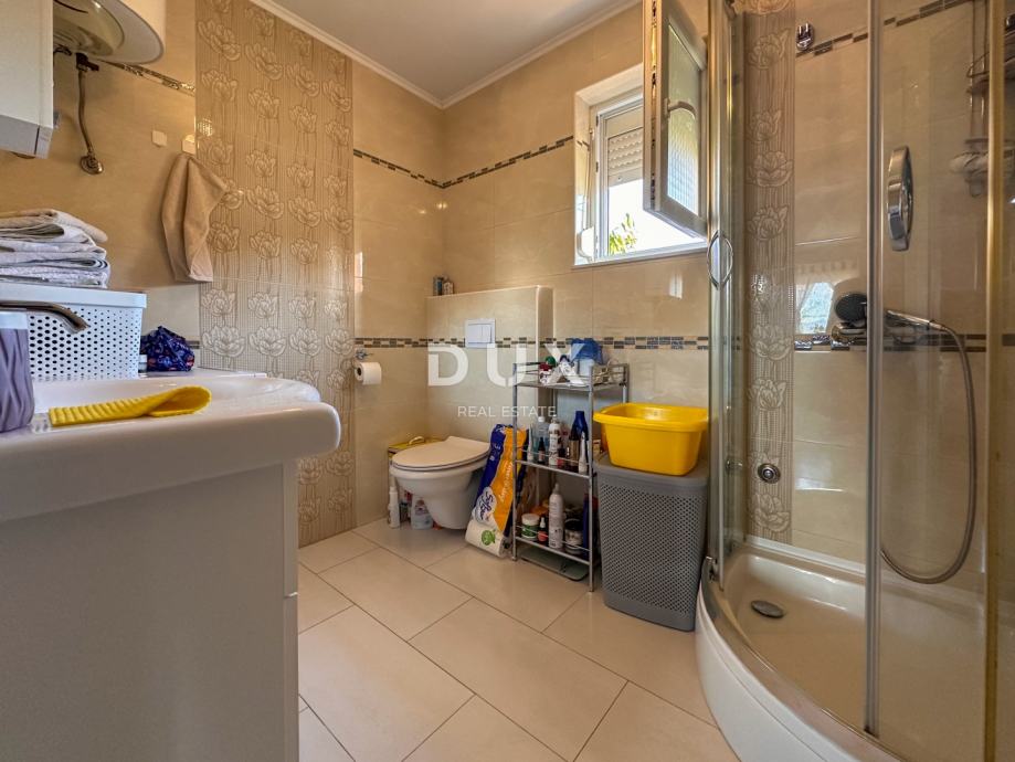 VIŠKOVO, CENTAR - uređen 1S+DB s lođom na traženoj lokaciji (prodaja)