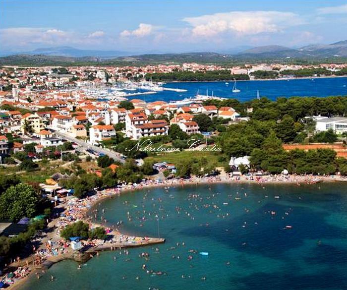 VODICE 790 EUR a m2 HITNO I POVOLJNO 
