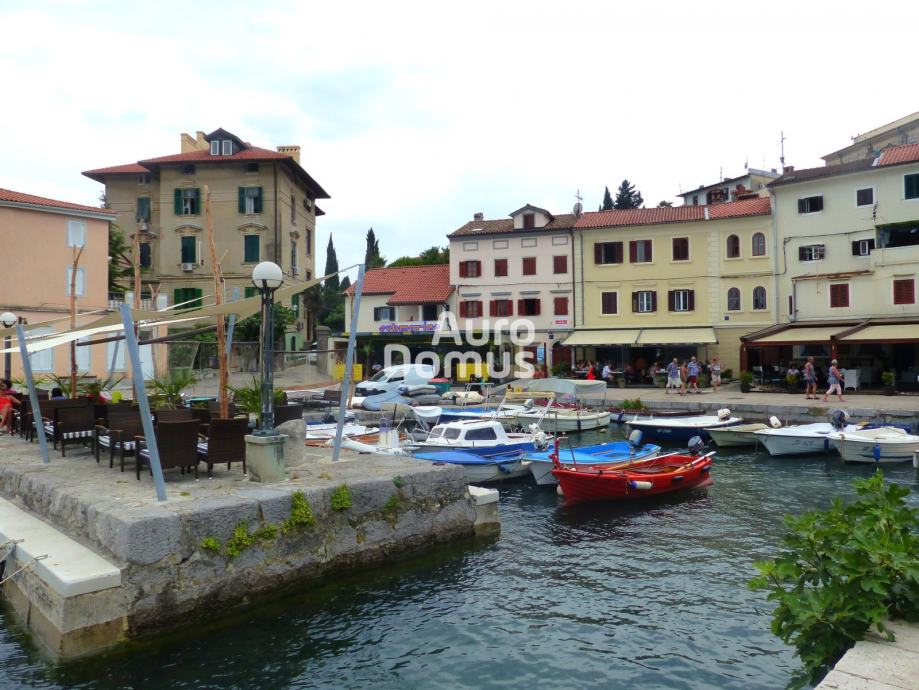 Volosko, Restoran, 239 m2 + 170 m2 vrta (prodaja)