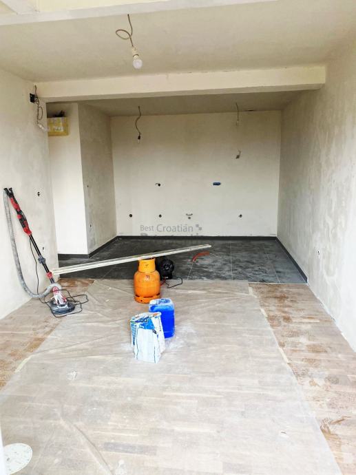 VRAPČE. JAĆKOVINSKI KLANEC: 2-ETAŽNI STAN U URBANOJ VILI, NOVOGRADNJA ...