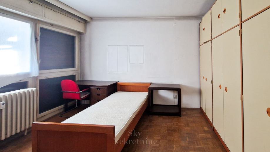 VRBIK, ZELENI TRG, RAKETE, dvosoban stan (prodaja)