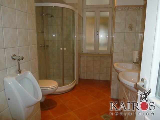 VRHUNSKI POSLOVNI PROSTOR (iznajmljivanje)