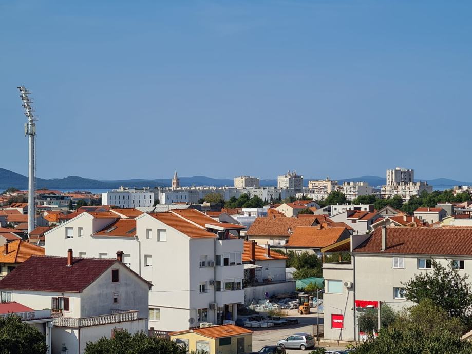 ZADAR - BULEVAR, komforan stan 100.00 m2, LIFT-ODLIČAN! (prodaja)