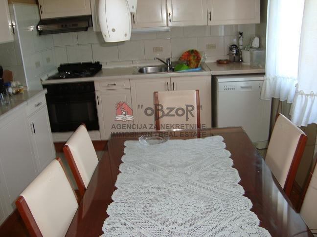 Zadar-Brodarica, trosoban stan (prodaja)