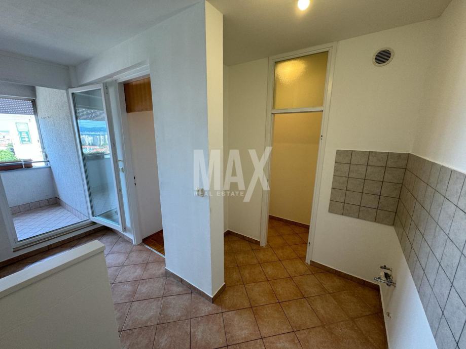 Zadar (Bulevar)-stan s pogledom na more-BEZ AGENCIJSKE PROVIZIJE (prodaja)