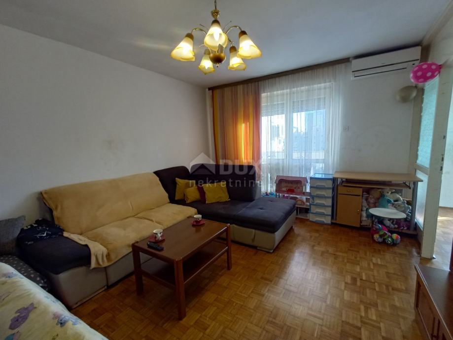 ZADAR, BULEVAR - Stan na vrhunskoj lokaciji (prodaja)