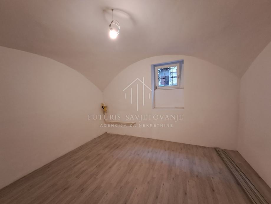 Prodaja, stan, Zagreb, Centar, suteren (prodaja)