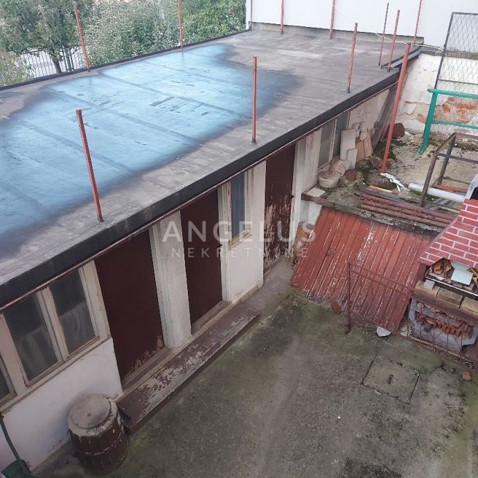 Zagreb, Donja Dubrava - prodaja kuće s potencijalom, 210 m2 (prodaja)