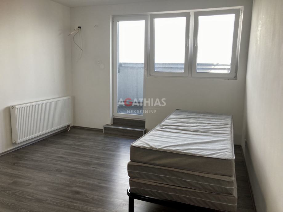 Zagreb, Prečko, stan 35 m2, balkon (prodaja)