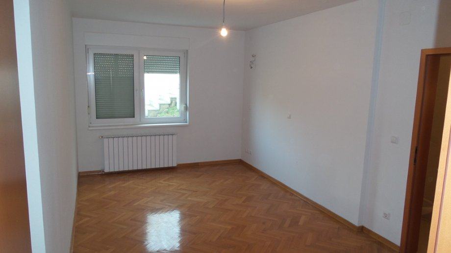 Zagreb (Šestine), 131 m2 (prodaja)