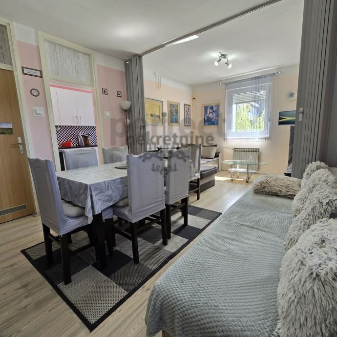 Zagreb, Stenjevec - Male putine, dvoetažni stan, 74m2 (prodaja)