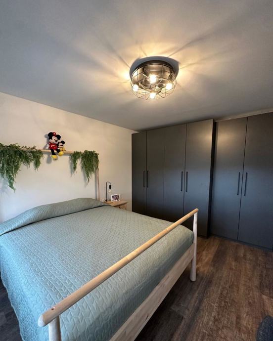 Novi Zagreb-Utrina, namješten i opremljen 3S stan 57m2 (prodaja)