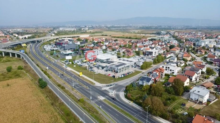 Zagreb, Veliko Polje, poslovni prostor 65 m², parkirno mjesto ...