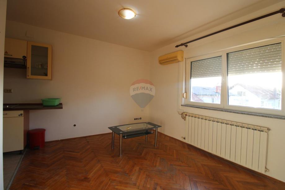 Zagreb, Rudeš, Mostarska ulica, stan 25 m2, DB+SS (prodaja)