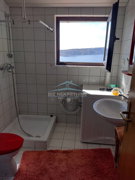 ZALEĐE STINICE - kuća sa tri APP (prodaja)