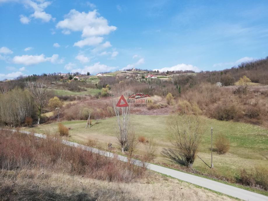 ZANIMLJIVO! Sveti Križ Začretje kod Roses Designer Outleta cca 4700m2