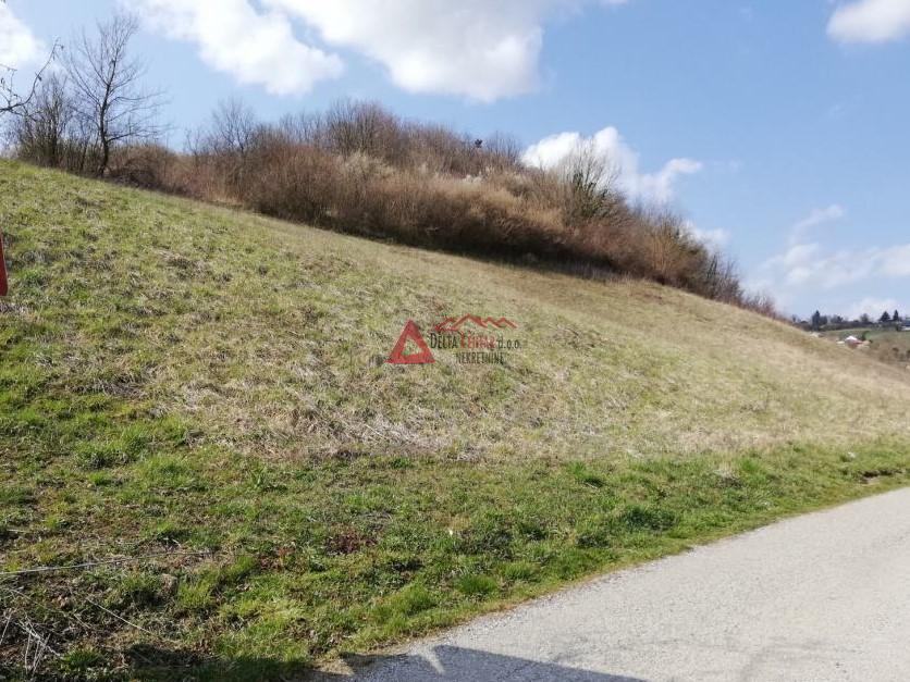ZANIMLJIVO! Sveti Križ Začretje kod Roses Designer Outleta cca 4700m2