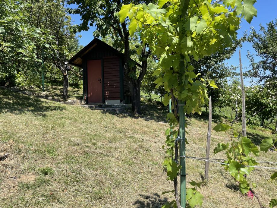 Zemljište 655 m2 s klijeti, Mala Rakovica, Samobor