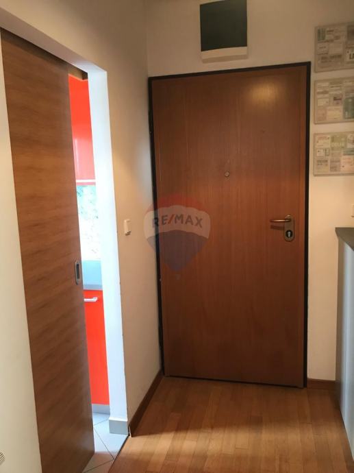 ZG, Avenija Dubrava | NOVO uređen trosobni stan 63m2 s garažom ...
