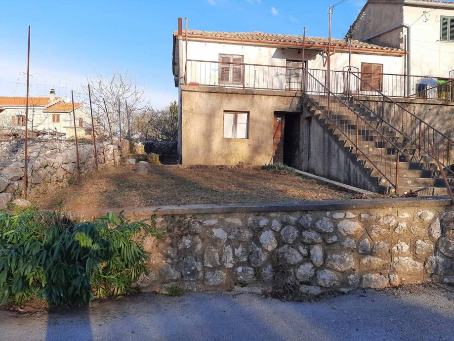 ŽUPANJE, OTOK KRK, Stara kuca 40 m2 (prodaja)