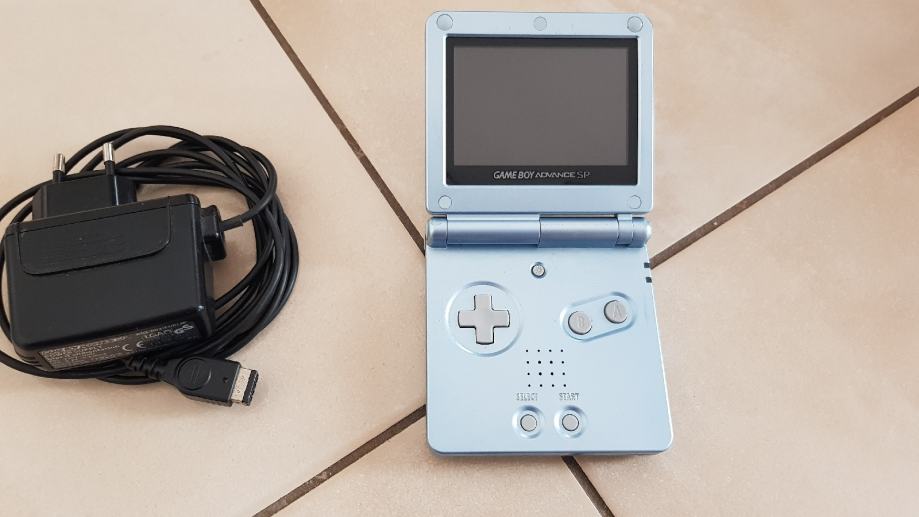 Game Boy Advance SP Pearl Blue AGS-101
