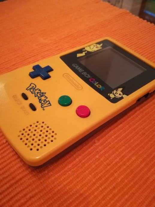 Game Boy Color Pokemon edition