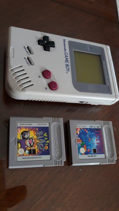 Nintendo Game Boy 2