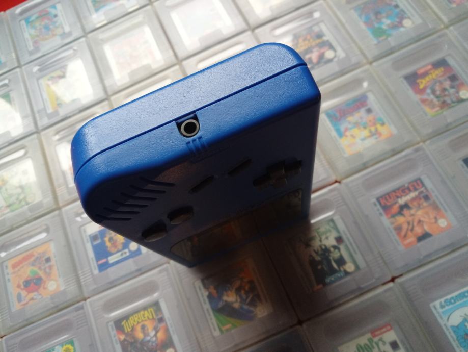 Nintendo Game Boy Play It Loud! Cool Blue